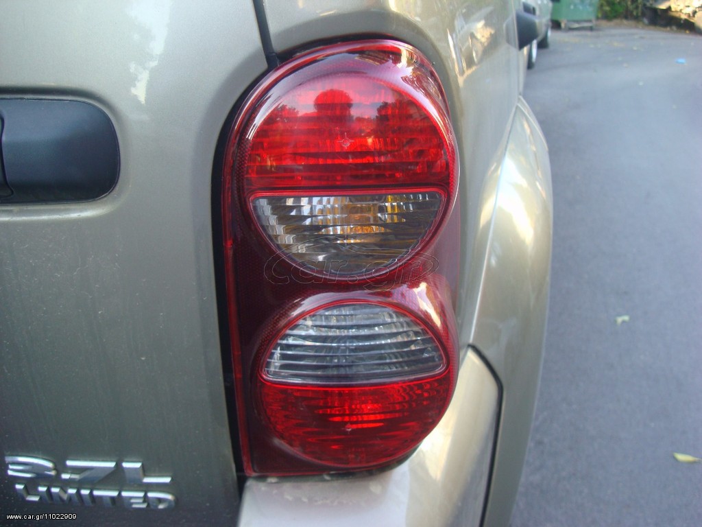 Car.gr - ΦΑΝΑΡΙΑ ΠΙΣΩ CHEROKEE 2005-2006