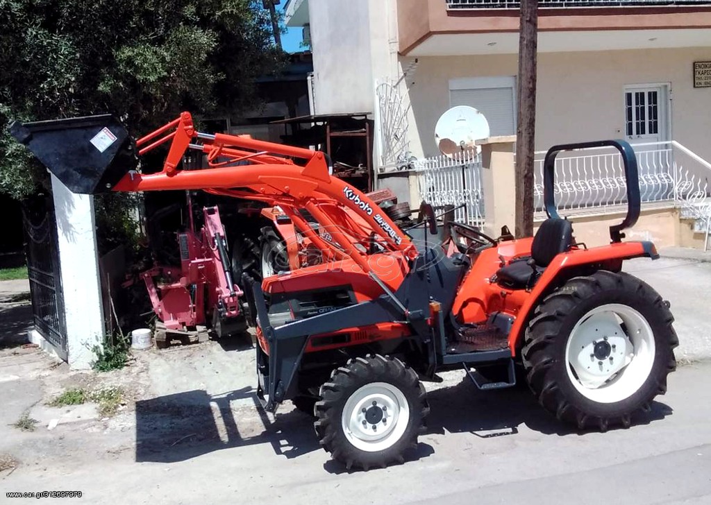Car.gr - Kubota '19 GL-25 4WD με φορτωτή Υδ.Τιμόνι