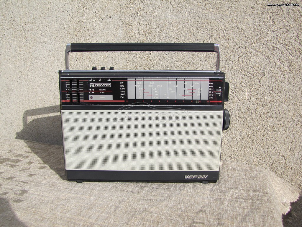 Car.gr - Ραδιόφωνο VEF 221. Made in USSR. FM. MW. LW. SW-Παγκοσμίου ...