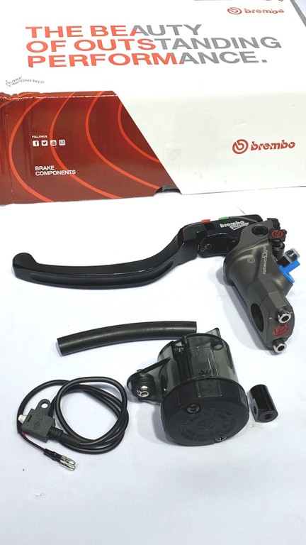 Car.gr - ΑΚΤΙΝΙΚΗ ΤΡΟΜΠΑ ΣΥΜΠΛΕΚΤΗ ΤΥΠΟΥ BREMBO 19RCS CORSACORTA ΜΕ ...