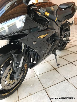 Car.gr - Yamaha YZF-R1 '06