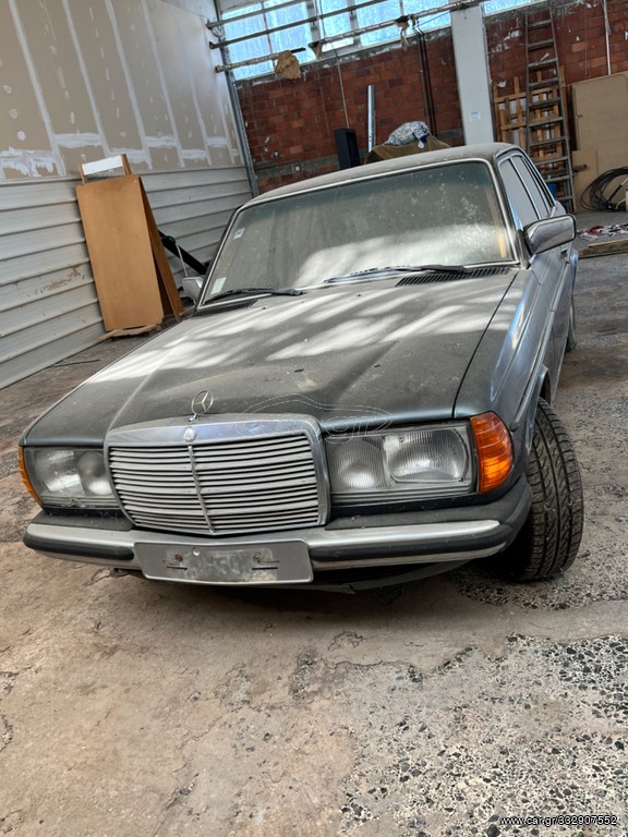 Car.gr - Mercedes-Benz E 230 '84