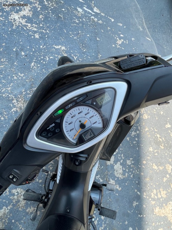 Car.gr - Honda Innova 125 '11 Injection 4 stroke technology