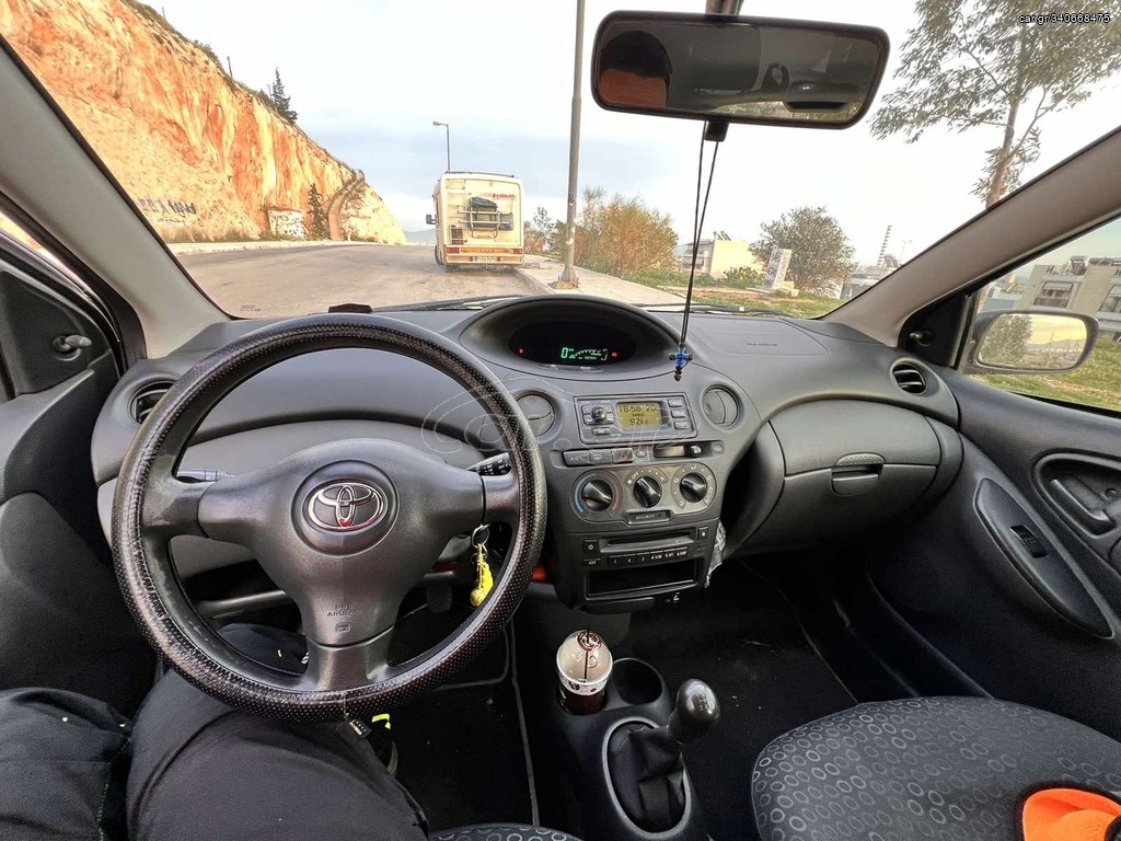 Car.gr - Toyota Yaris '02