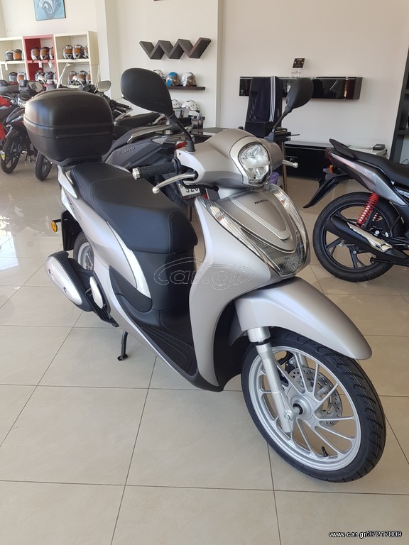Car.gr - Honda SH 125 '23 Mode Top Box