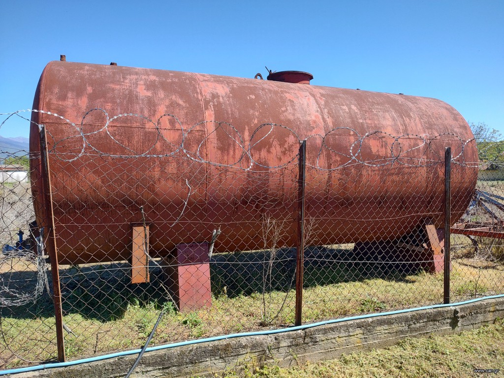 Car.gr - Γεωργικό δεξαμενές πετρελαίου '00