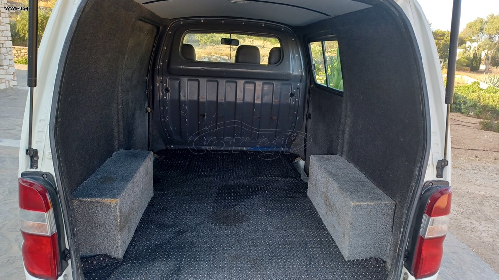 Car.gr - Toyota Hiace 2004