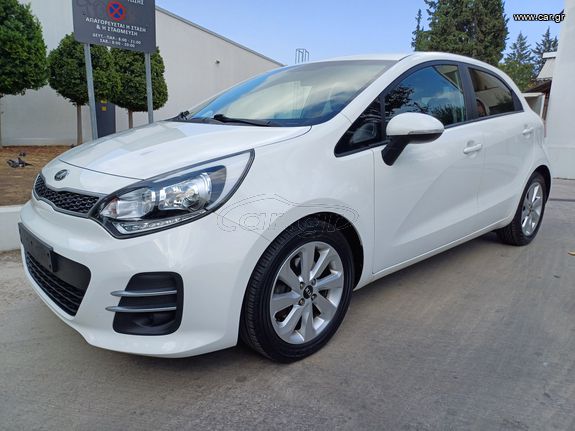 Car.gr - Kia Rio '15 70.000 Χλμ! CAMERA! NAVIGATION!