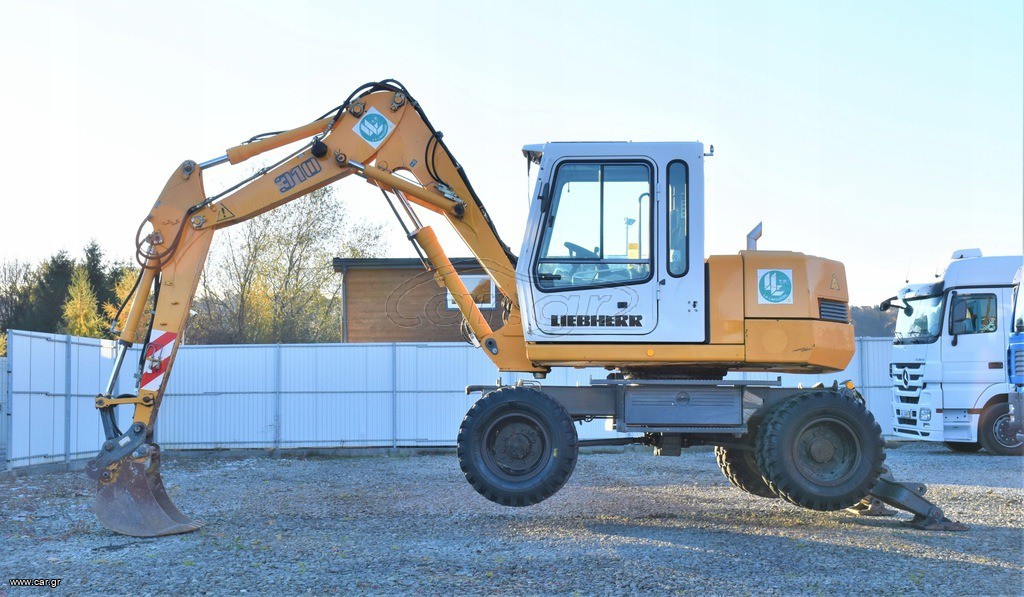 Car.gr - Εκσκαφέας Με Λάστιχα Liebherr 2000 A310B ++12 TONS ...
