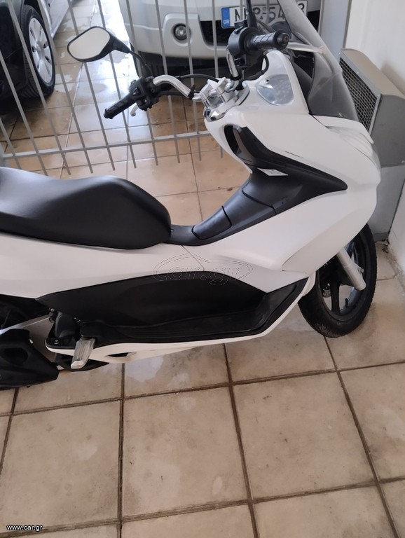 Car.gr - Honda PCX 125 '11