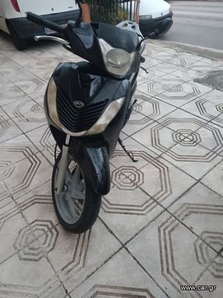 Car.gr - Honda SH '10