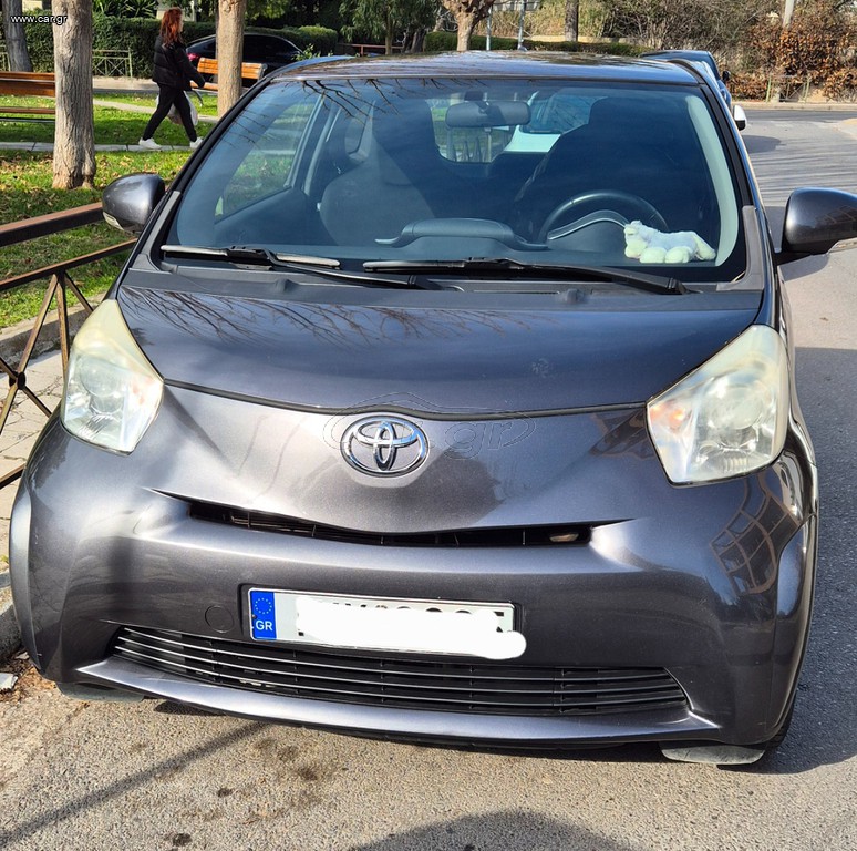 Car.gr - Toyota iQ '11