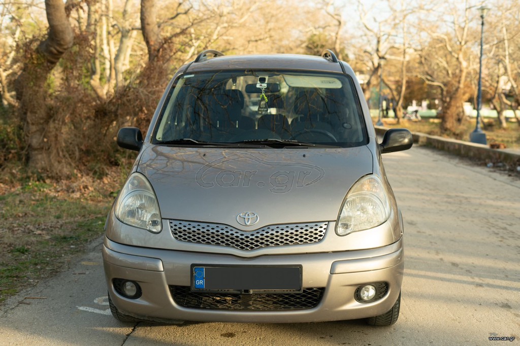 Car.gr - Toyota Verso '03