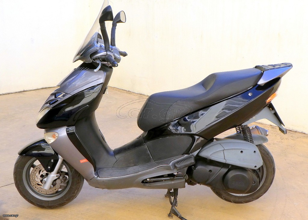 Car.gr - Aprilia Leonardo 300 '06