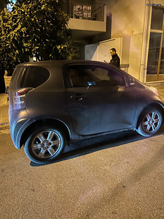 Car.gr - Toyota iQ '11