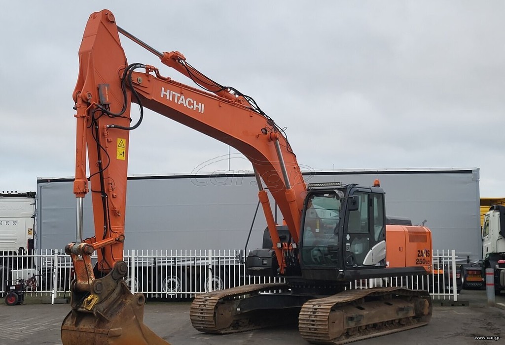 Car.gr - Hitachi '15 ZX250 LC5B