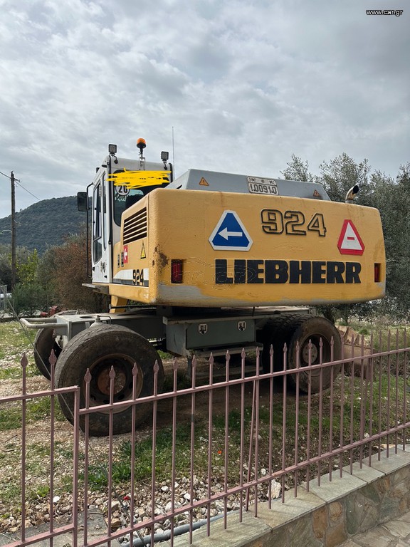 Car.gr - Liebherr '00 924