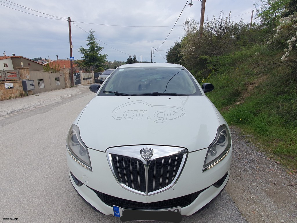 Car.gr - Lancia Delta 2011