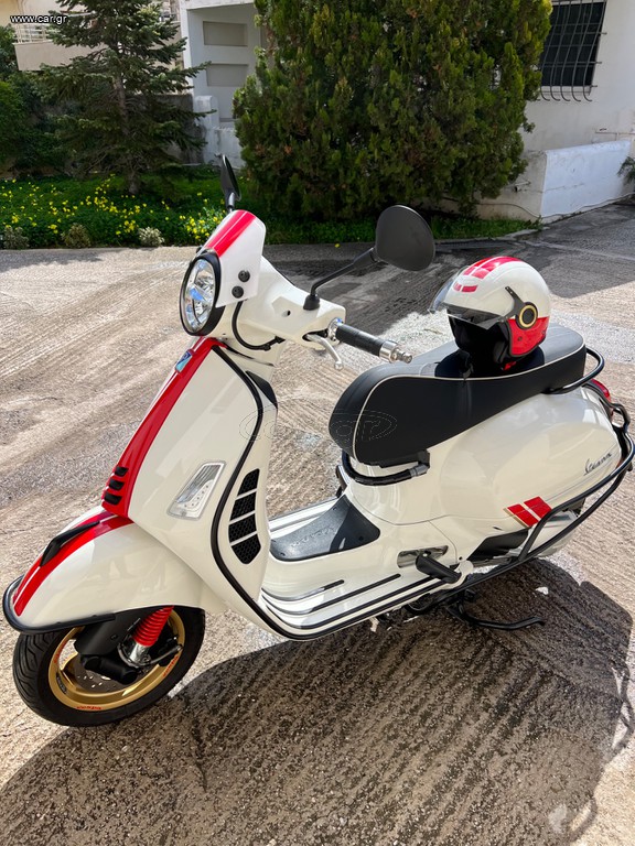 Car.gr - Vespa GTS Super Racing Sixties 300 2021
