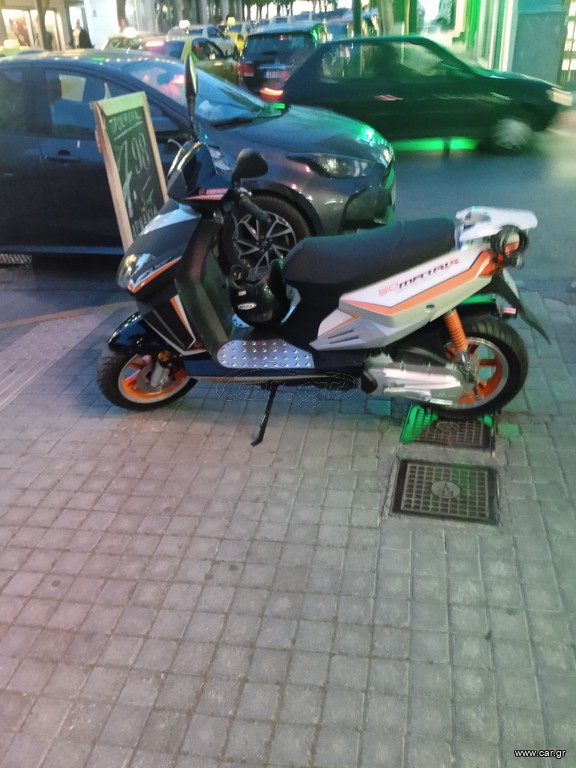 Car.gr - Keeway Matrix 50 Racing 2025 sporting