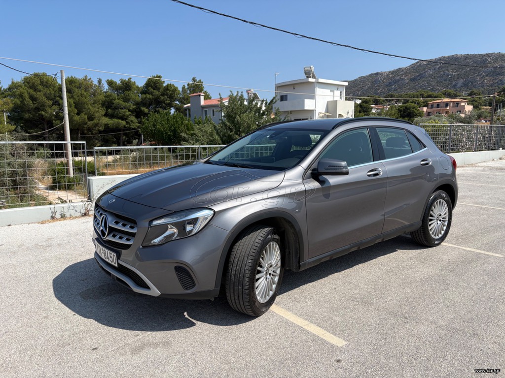 Car.gr - Mercedes-Benz GLA 180 2018 GLA 180