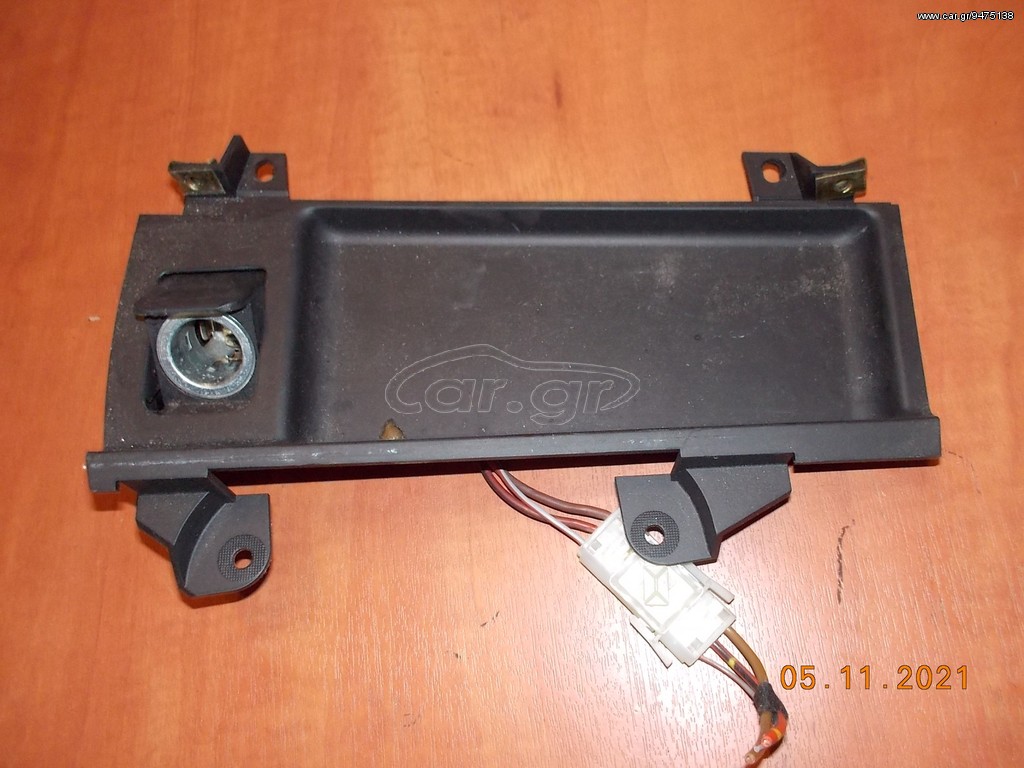 Car.gr - ΒΑΣΗ ΑΝΑΠΤΗΡΑ ΚΟΝΣΟΛΑΣ BMW Ε39 ''BMW Bαμβακας''